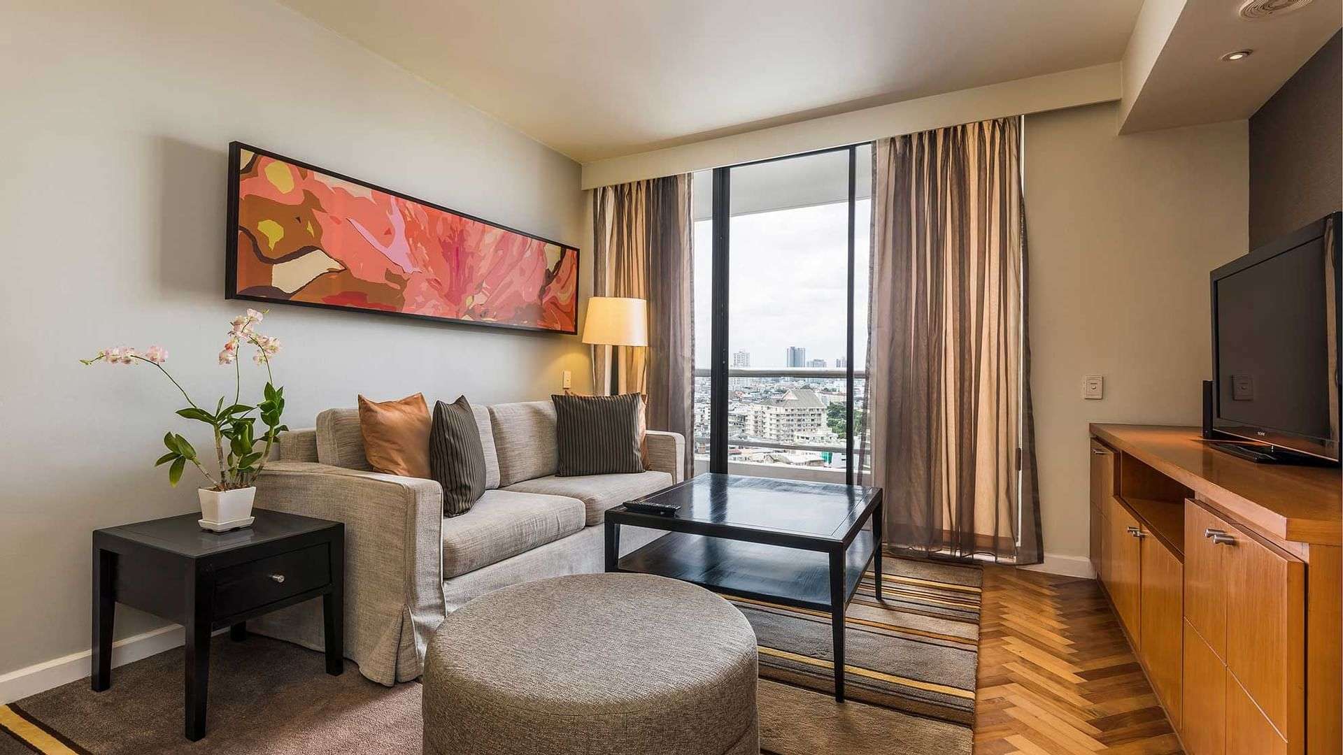 Chatrium Residence Sathorn Bangkok - Trading Places